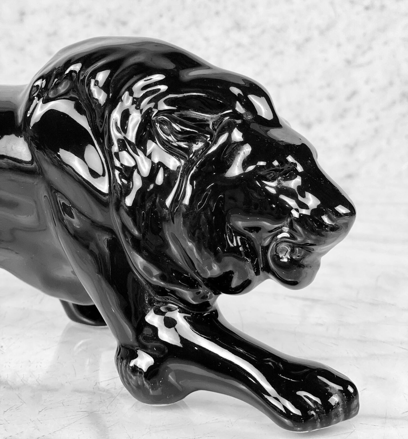 Mid-Century Modern Porcelain Black Lion Table Sculpture – Scranton Antiques