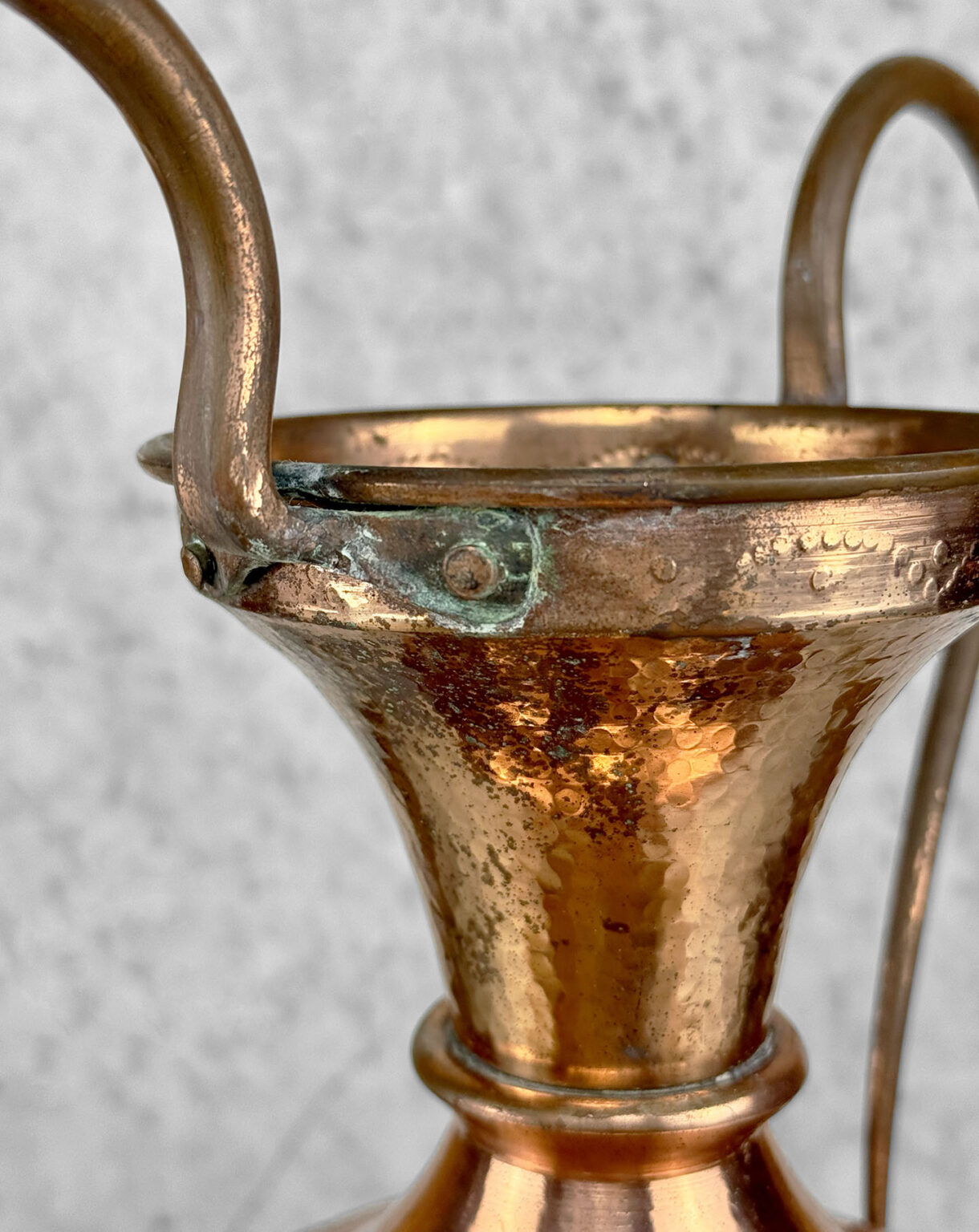 Vintage Large Traditional Spanish Copper Hammered Repousse Handle Vase ...